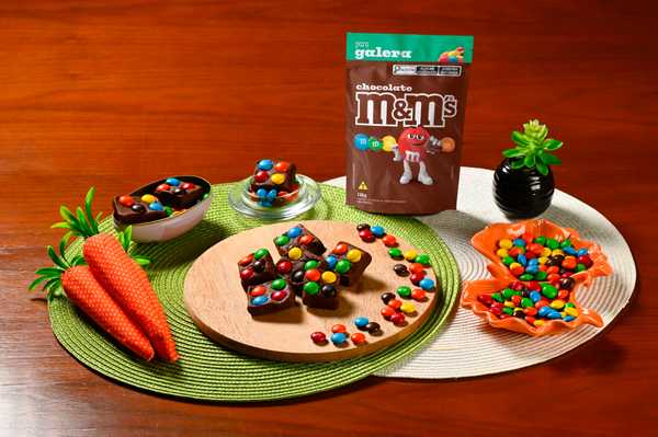 Fudge com M&M'S Tradicional: Aprenda a deixar uma receita simples ...
