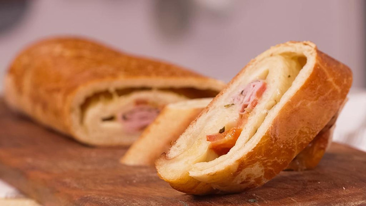 Pizza enrolada | Mais Você | Receitas