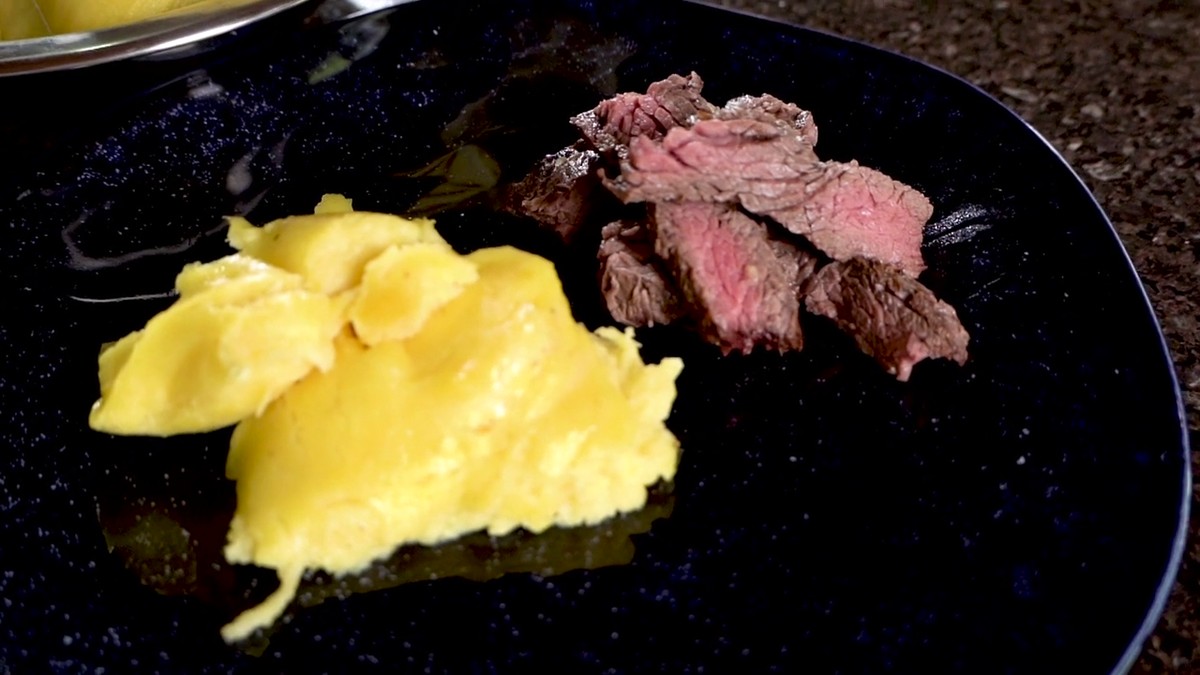 Fraldinha 'Red' com purê de pamonha | Churrasqueadas | Receitas